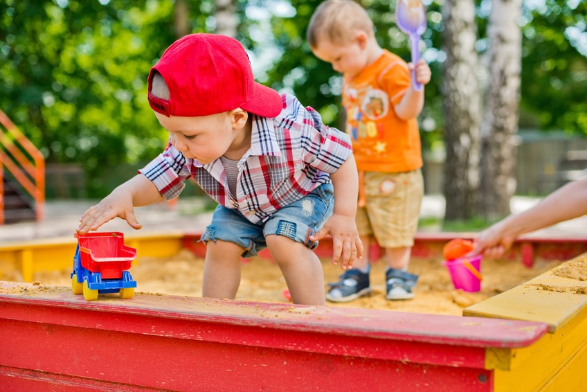 Building a Sand Box: 7 Helpful Steps